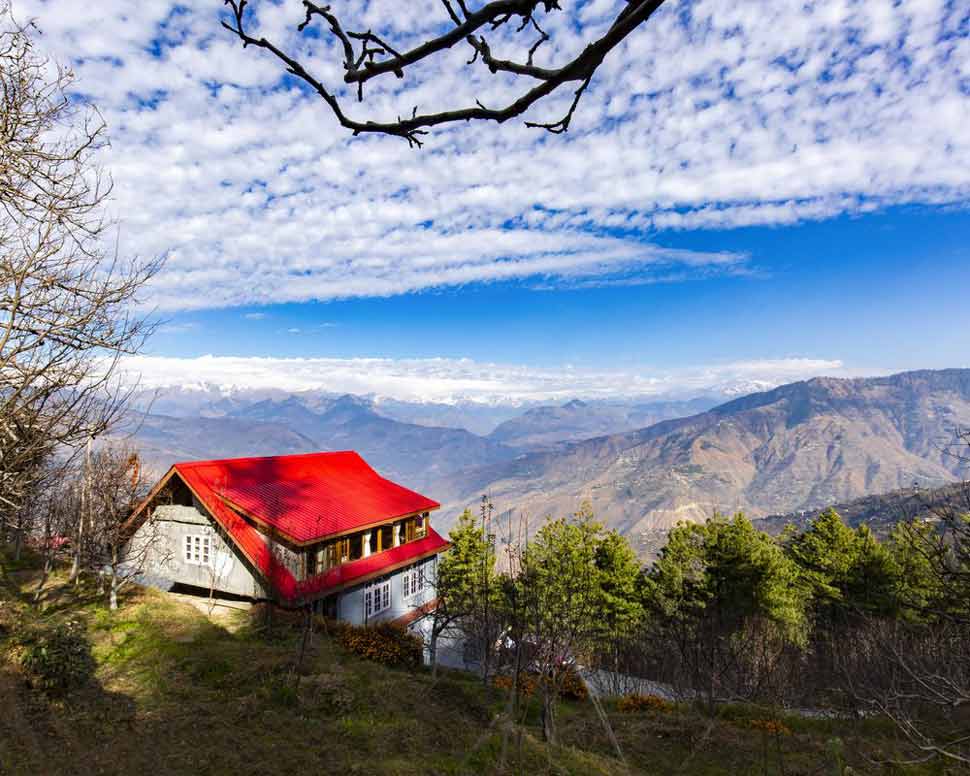 Wake Up to Magical Mountain Views at This Homestay in Kotgarh ...