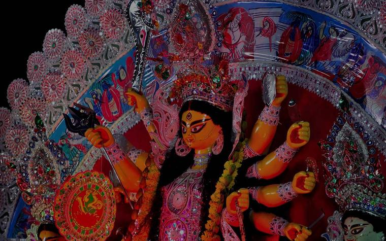 Durga Puja – A Photo Journey of the Grand Festivities | MakeMyTrip Blog